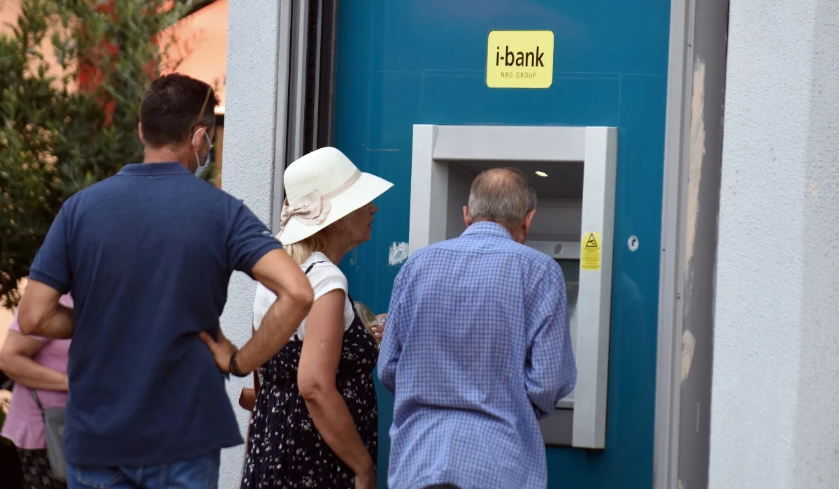 Συντάξεις: Fake αυξήσεις - γιγάντια υπερφορολόγηση - ΑΝΩΤΑΤΗ ΓΕΝΙΚΗ ...